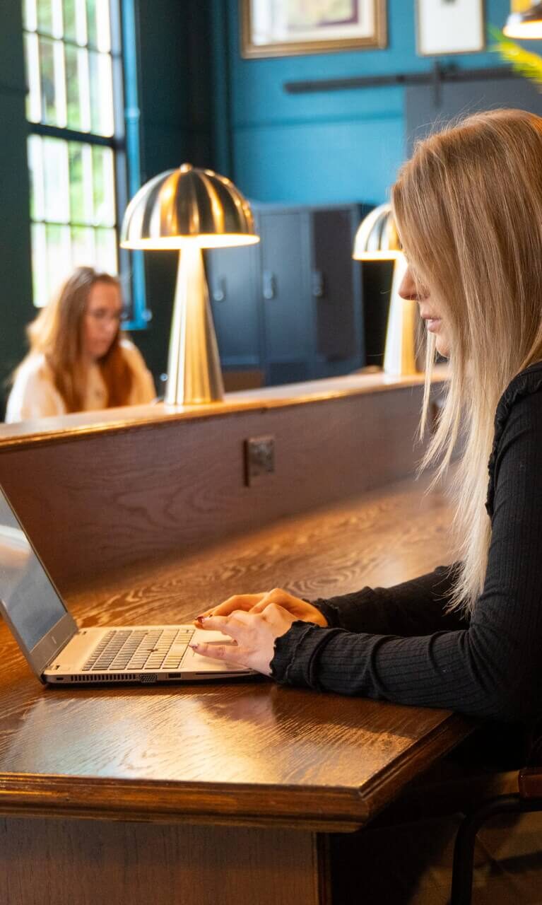 Contact Us | Our Locations | Luxury UK Breaks | Amaze Hotels